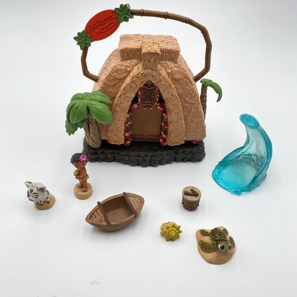 Disney | Toys | Disney Moana Animator Collection Hut Playset With ...